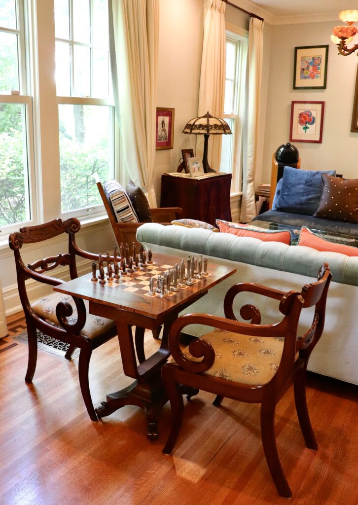 Gallery - Antiques Resources, Chicago