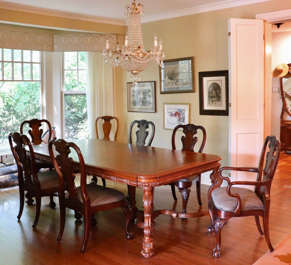 Gallery - Antiques Resources, Chicago